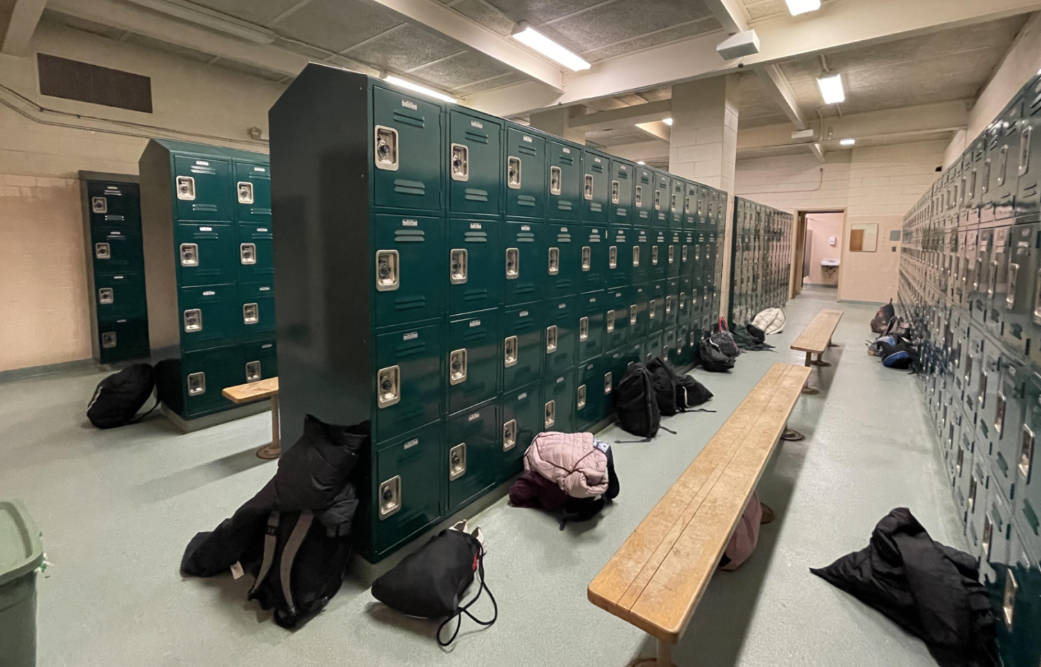 Locker Rooms at WHBHS Violate Title IX – The Hurricane Eye